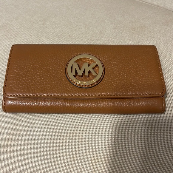 MICHAEL Michael Kors | Bags | Regular Size Mk Wallet | Poshmark
